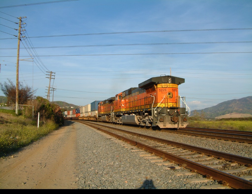 BNSF 5225